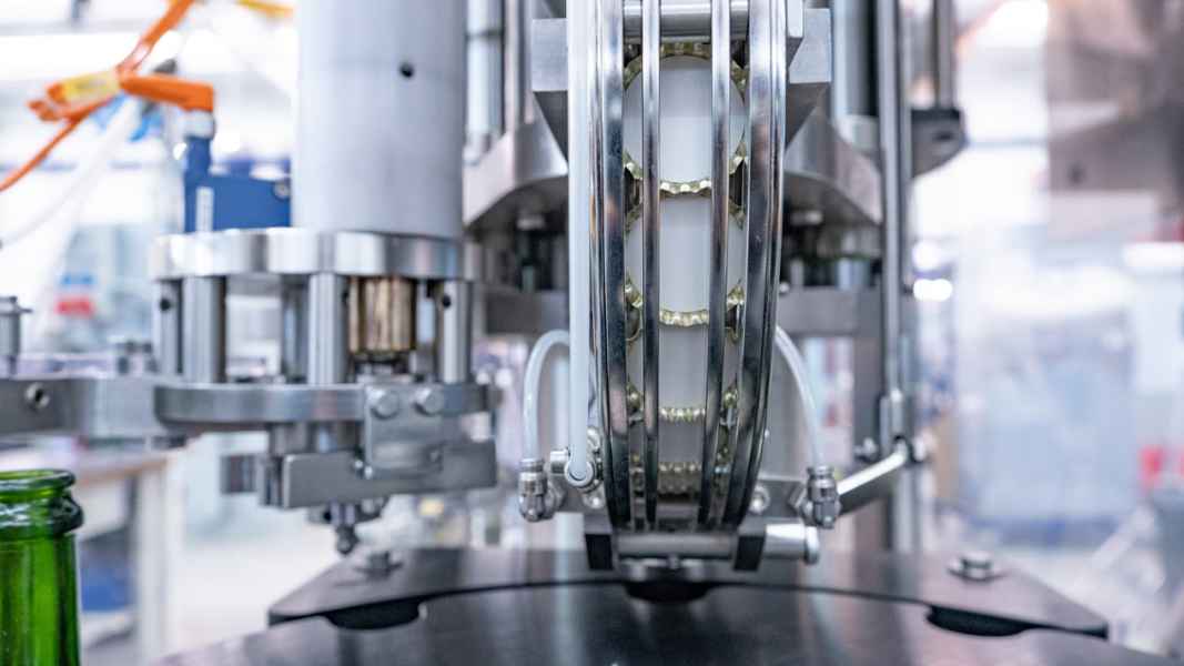 Eagle C - La Champenoise - AROL - Closure Systems - Customized ...